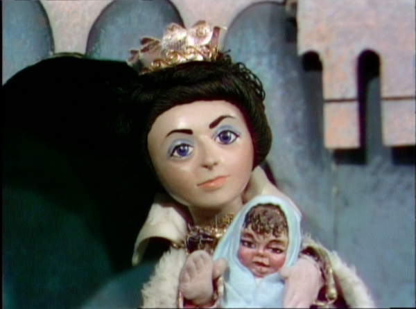 Queen Sara Saturday - Mister Rogers' Neighborhood