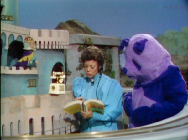 Miss Paulificate / Audrey Roth - Mister Rogers' Neighborhood