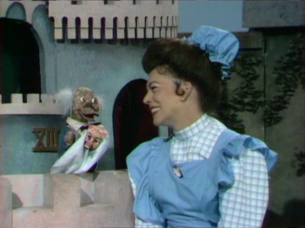 Miss Paulificate / Audrey Roth - Mister Rogers' Neighborhood