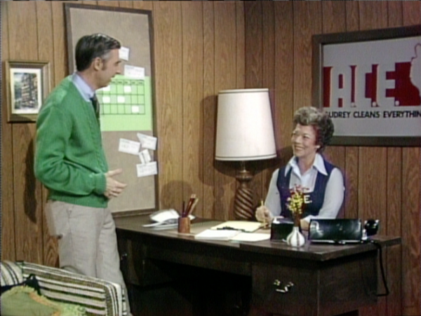 Miss Paulificate / Audrey Roth - Mister Rogers' Neighborhood